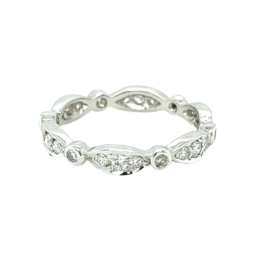9ct White Gold fancy Diamond Wedder/Ring - Avenue J Jewellery